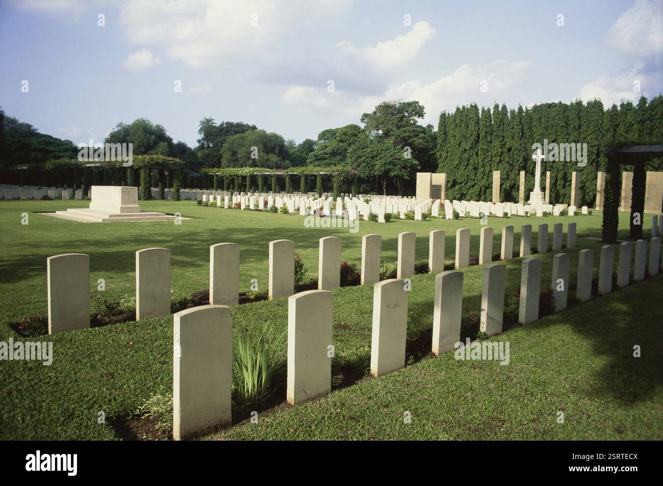 War Cemetery, Khadki, Pune, Maharashtra, India, Asia Stock Photo - Alamy