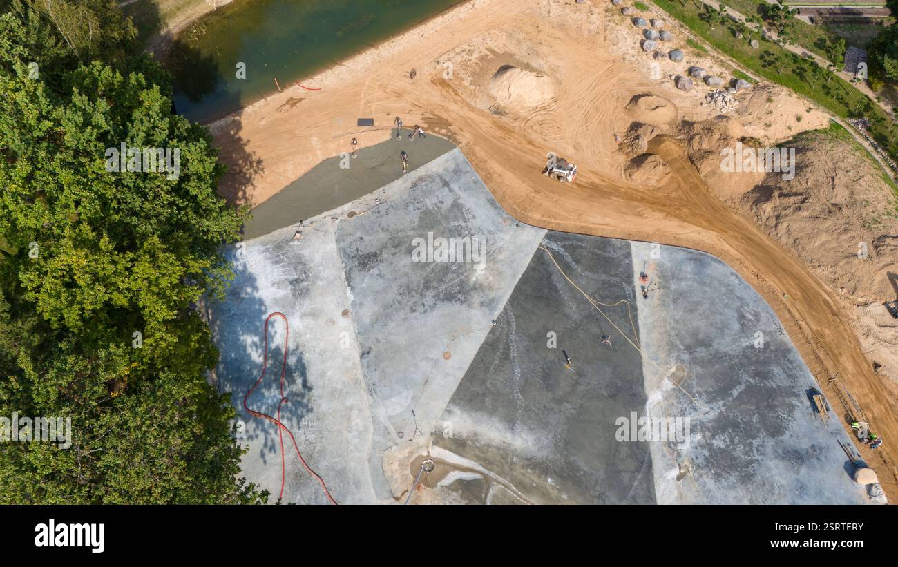 Dug out concrete hi-res stock photography and images - Alamy