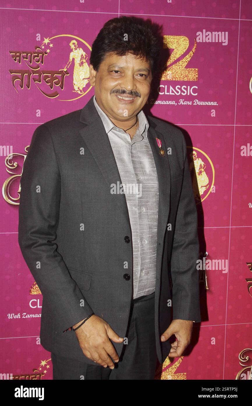 Bollywood singer Udit Narayan musical Timless Asha organised Zee ...