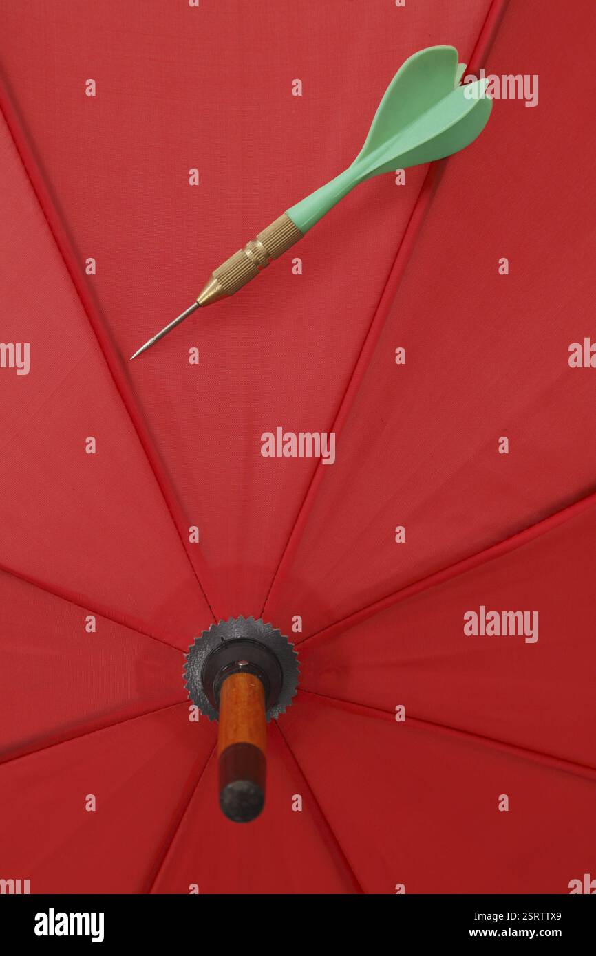 Plastic green red dart hi-res stock photography and images - Alamy
