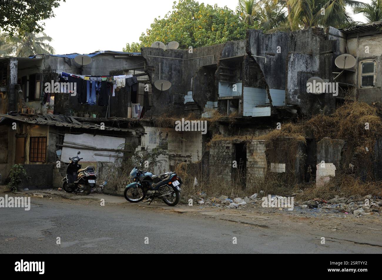 Ghetto india hi-res stock photography and images - Alamy
