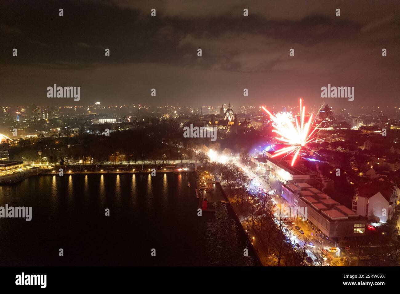 Experience the stunning and breathtaking fireworks display illuminating ...