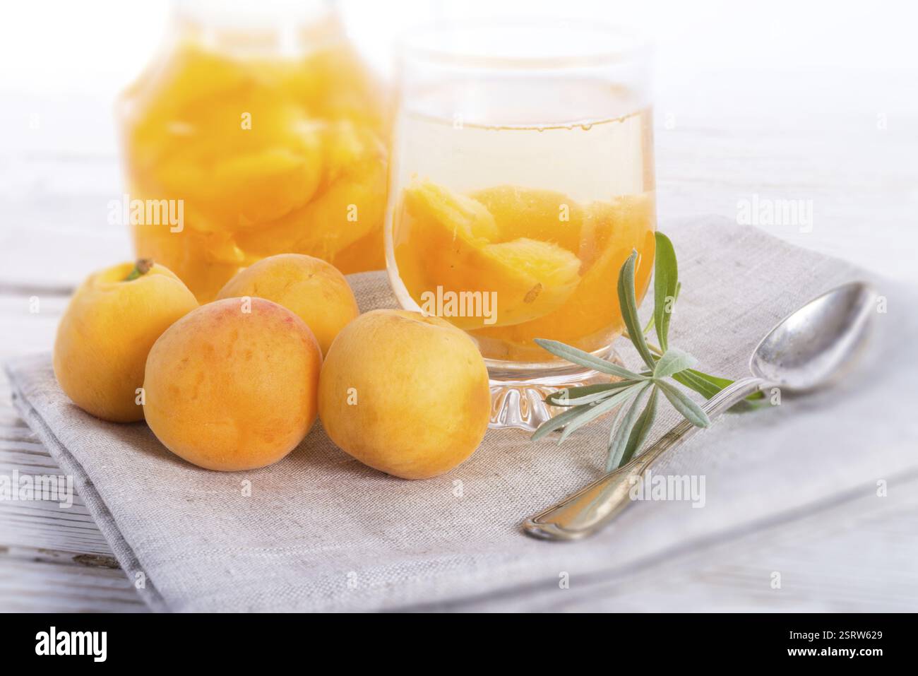 Fruits of stone fruit hi-res stock photography and images - Alamy