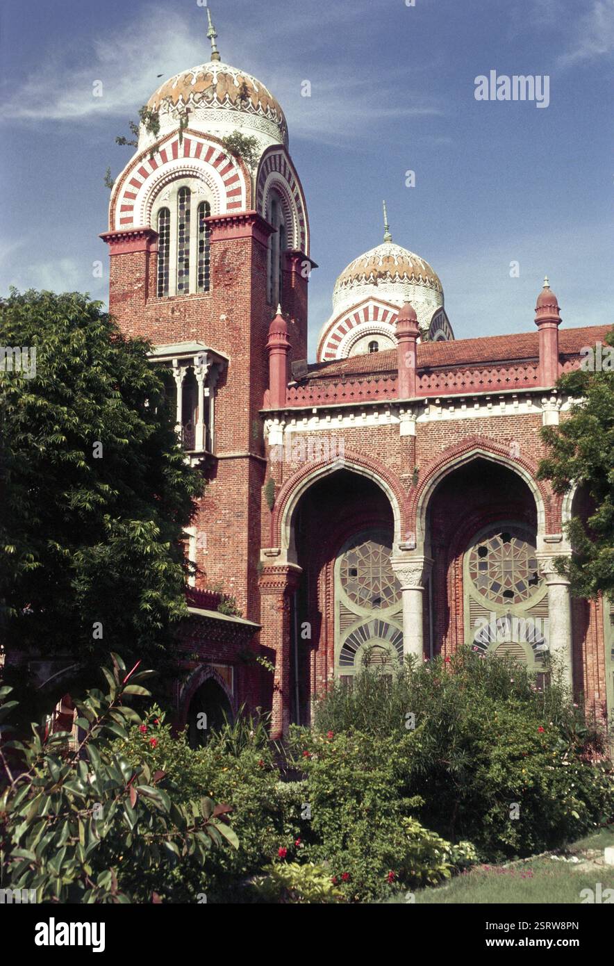 Madras university senate house, Beach road, Madras Chennai, Tamil Nadu ...