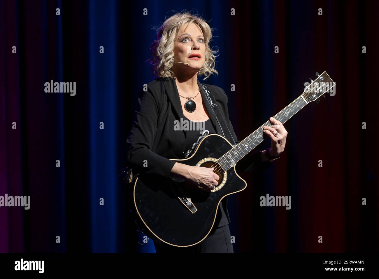 Kabarettistin, Schauspielerin und Sängerin Lisa Fitz geb. 15.09.1951 ...