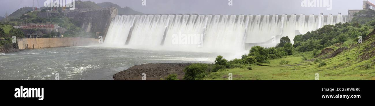Narmada river dam in kevadia colony, Gujarat, India, Asia Stock Photo ...