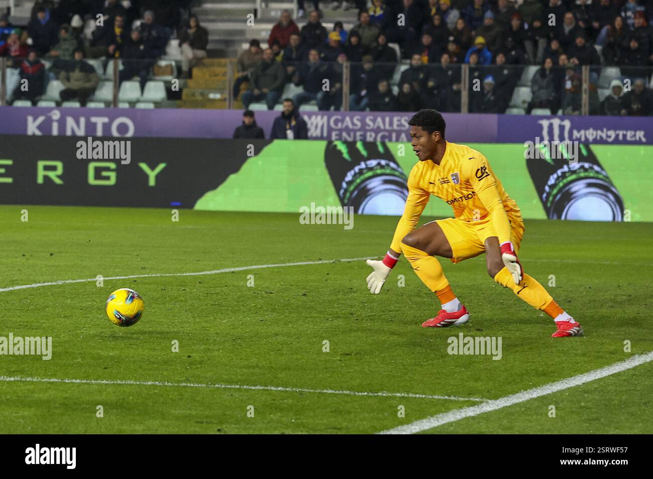 Parma, Italy. 16th Feb, 2025. Zion Suzuki of Parma AC makes a save ...