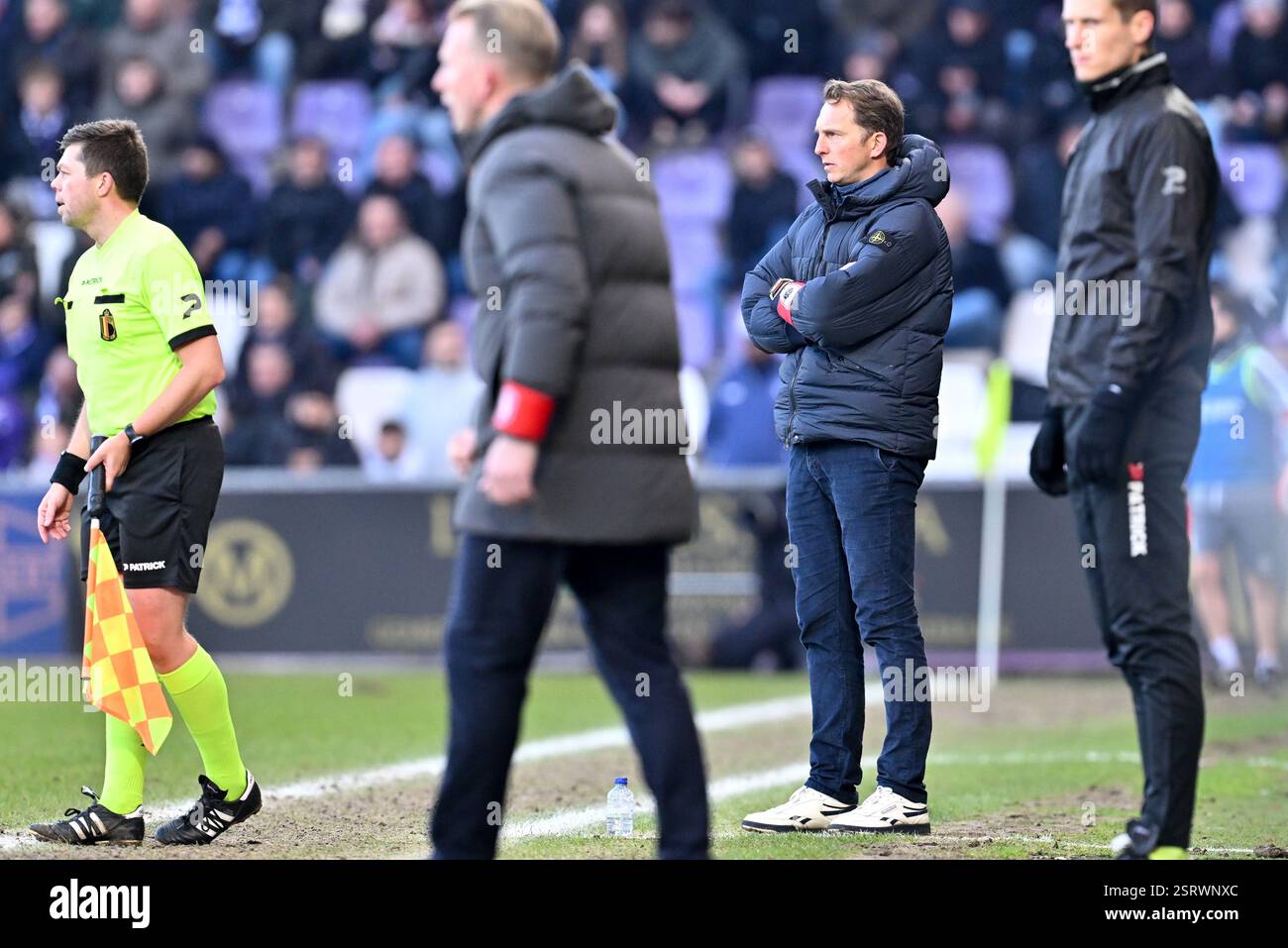 Antwerpen, Belgium. 12th Jan, 2025. Head Coach Jonas De Roeck of Antwerp pictured during the ...