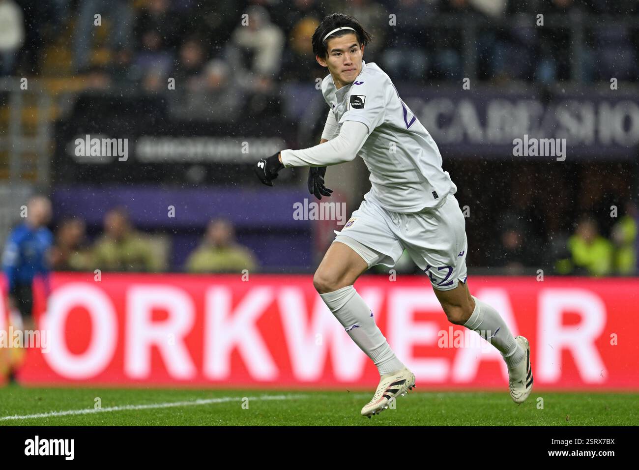 Anderlecht, Belgium. 26th Jan, 2025. Keisuke Goto (42) of Anderlecht ...