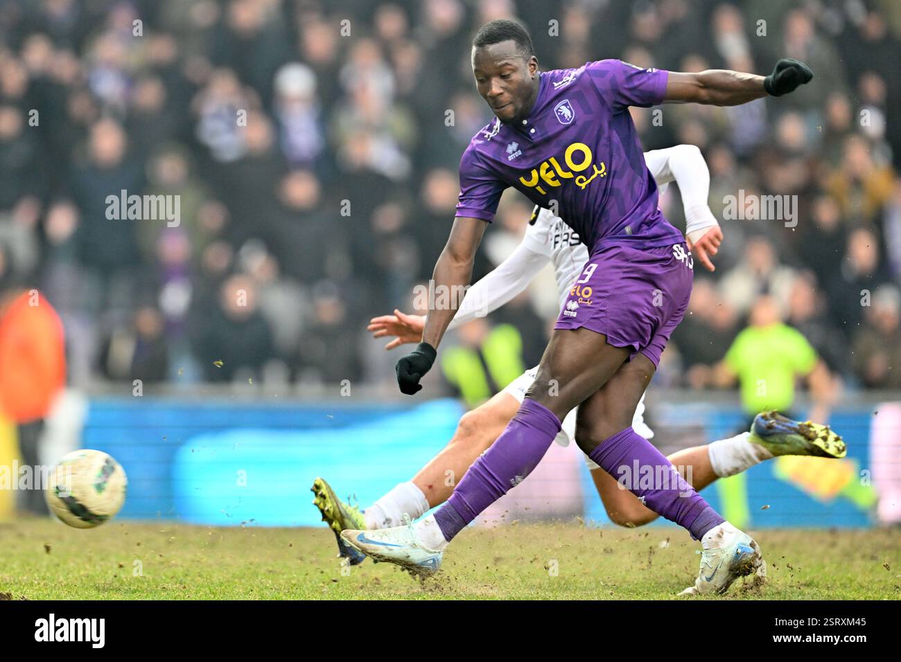 Antwerpen, Belgium. 12th Jan, 2025. Ayouba Kosiah (9) of Beerschot ...