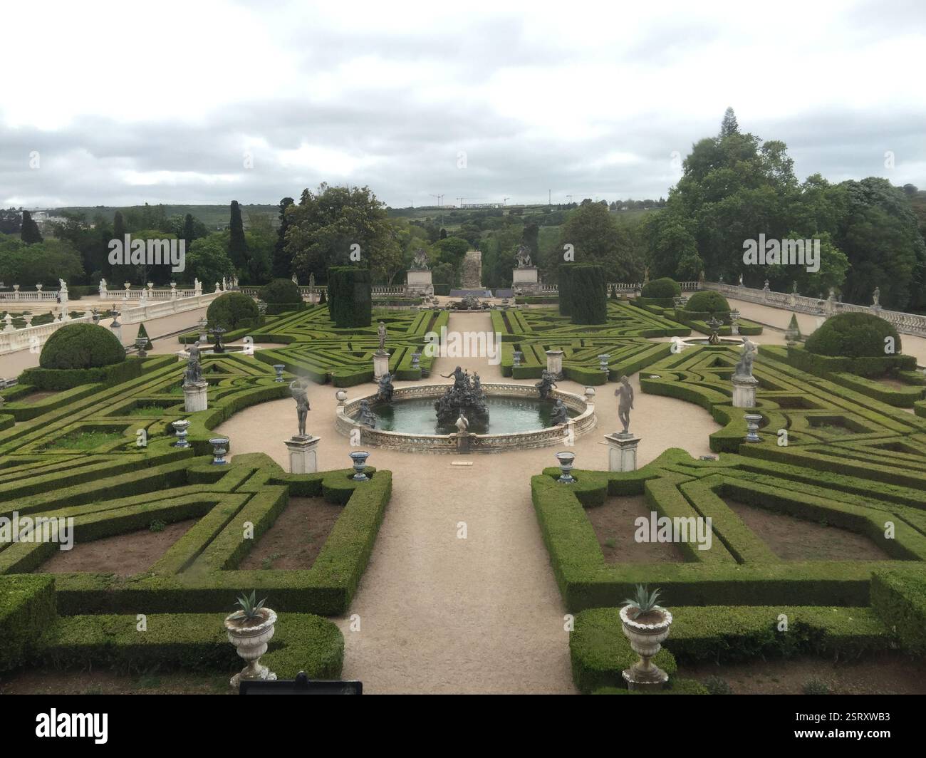 Formal gardens Portugal. Geometric patterns of hedges, topiaries, and ...