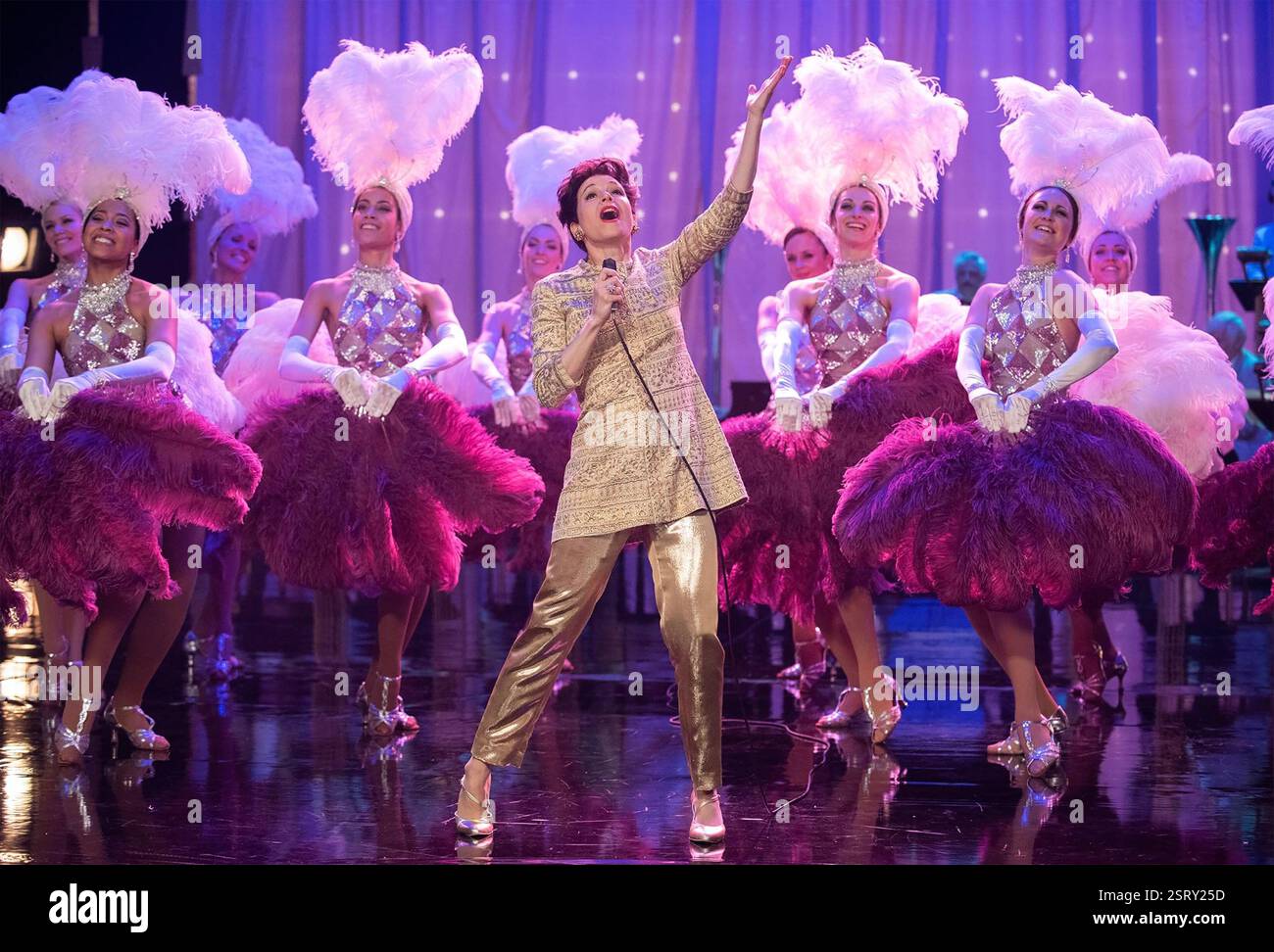 JUDY 2019 20th Century Fox film with Renée Zellweger as Judy Garland Stock Photo - Alamy