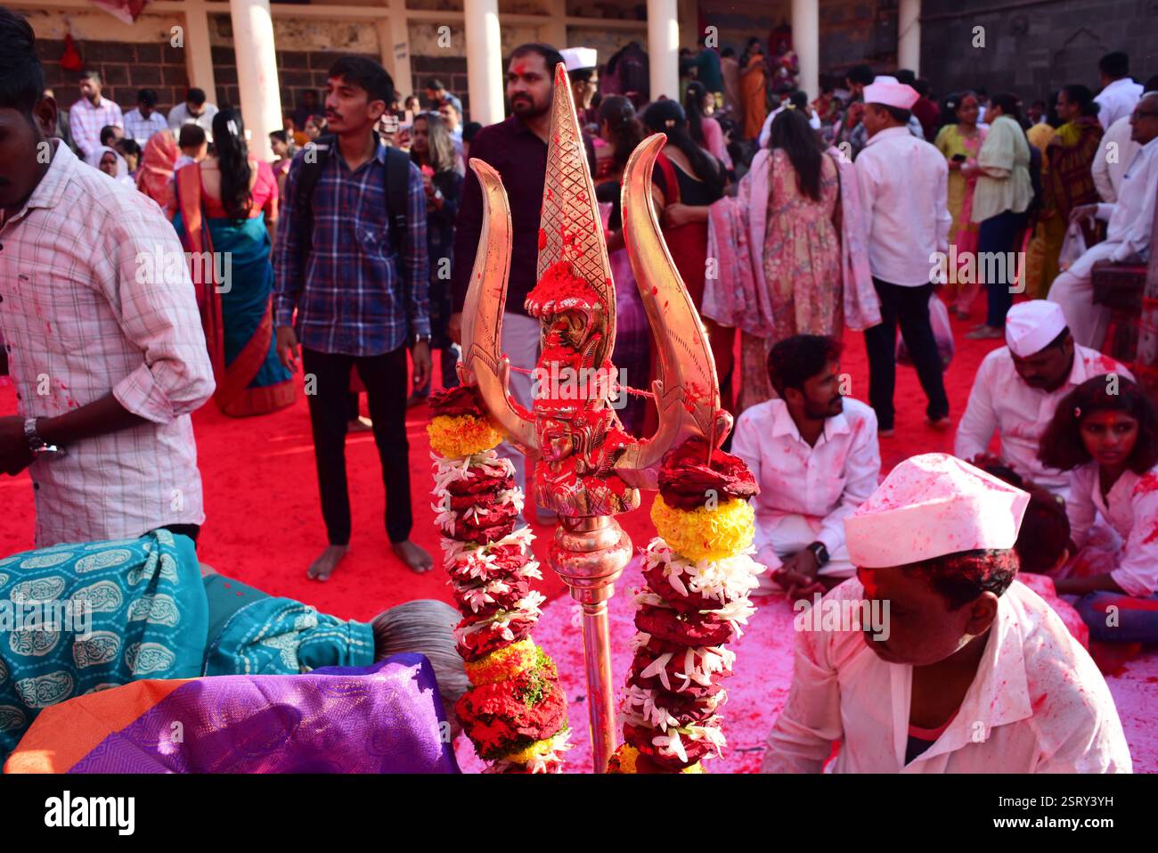 Veer mashkoba temple hi-res stock photography and images - Alamy