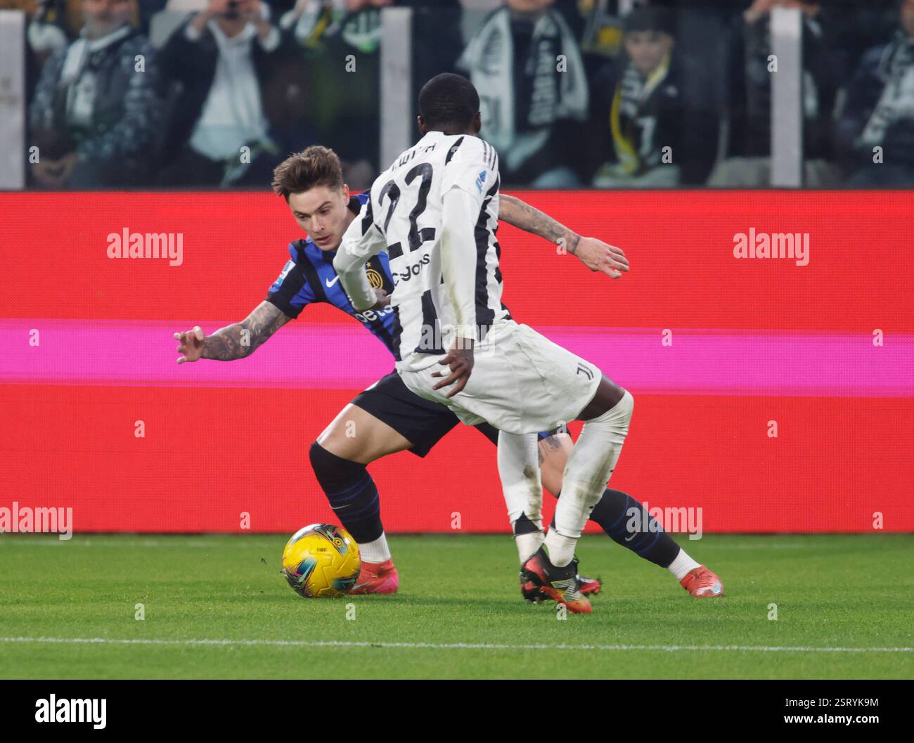 Nicola zalewski inter 2025 hi-res stock photography and images - Alamy