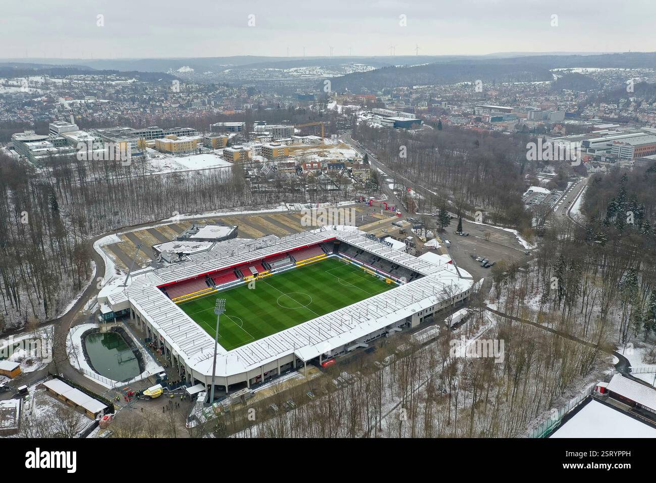 Heidenheim, Deutschland. 16th Feb, 2025. Luftaufnahme, Uebersichtsfoto, Stadion, Voith-Arena im ...