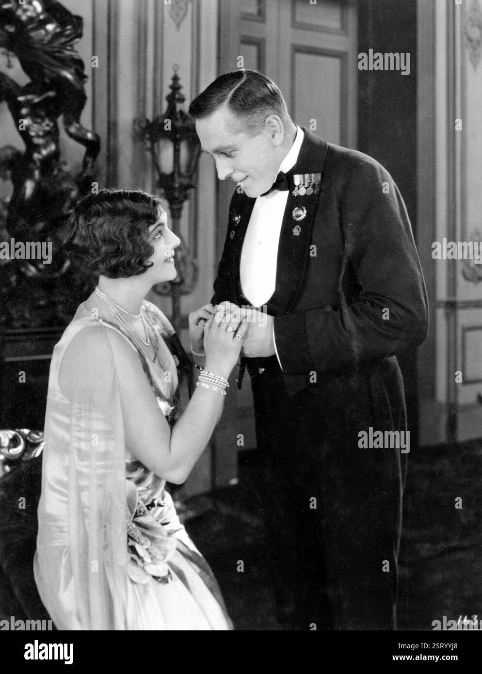 THE FLAG LIEUTENANT LILLIAN OLDLAND, FRED RAYNHAM Date: 1926 Stock ...