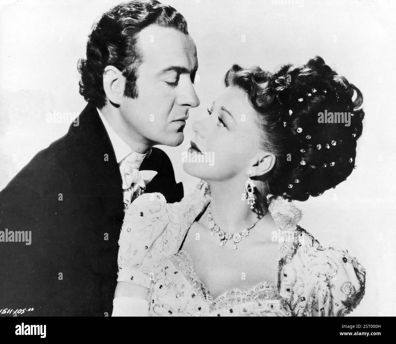 MAGNIFICENT DOLL DAVID NIVEN, GINGER ROGERS Date: 1946 Stock Photo - Alamy