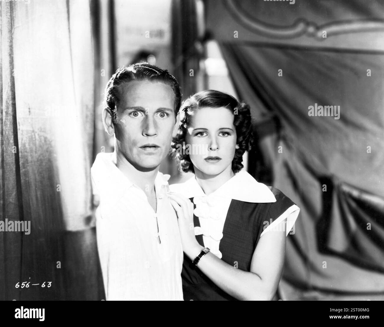 ALL OVER TOWN HARRY STOCKWELL, MARY HOWARD Date: 1937 Stock Photo - Alamy