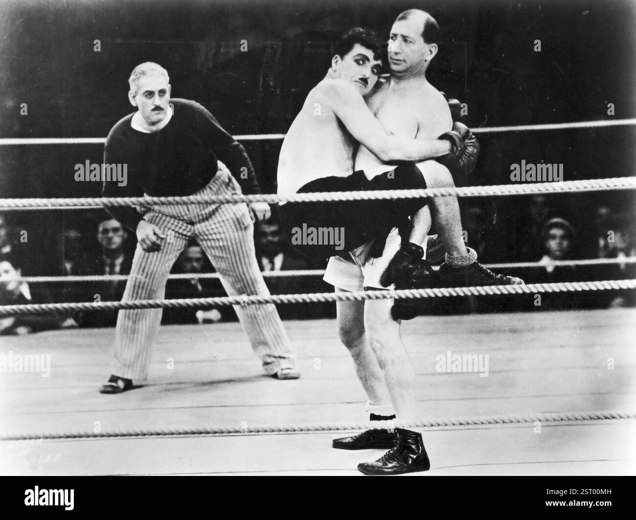 CITY LIGHTS EDDIE BAKER, CHARLIE CHAPLIN, HANK MANN Date: 1931 Stock ...
