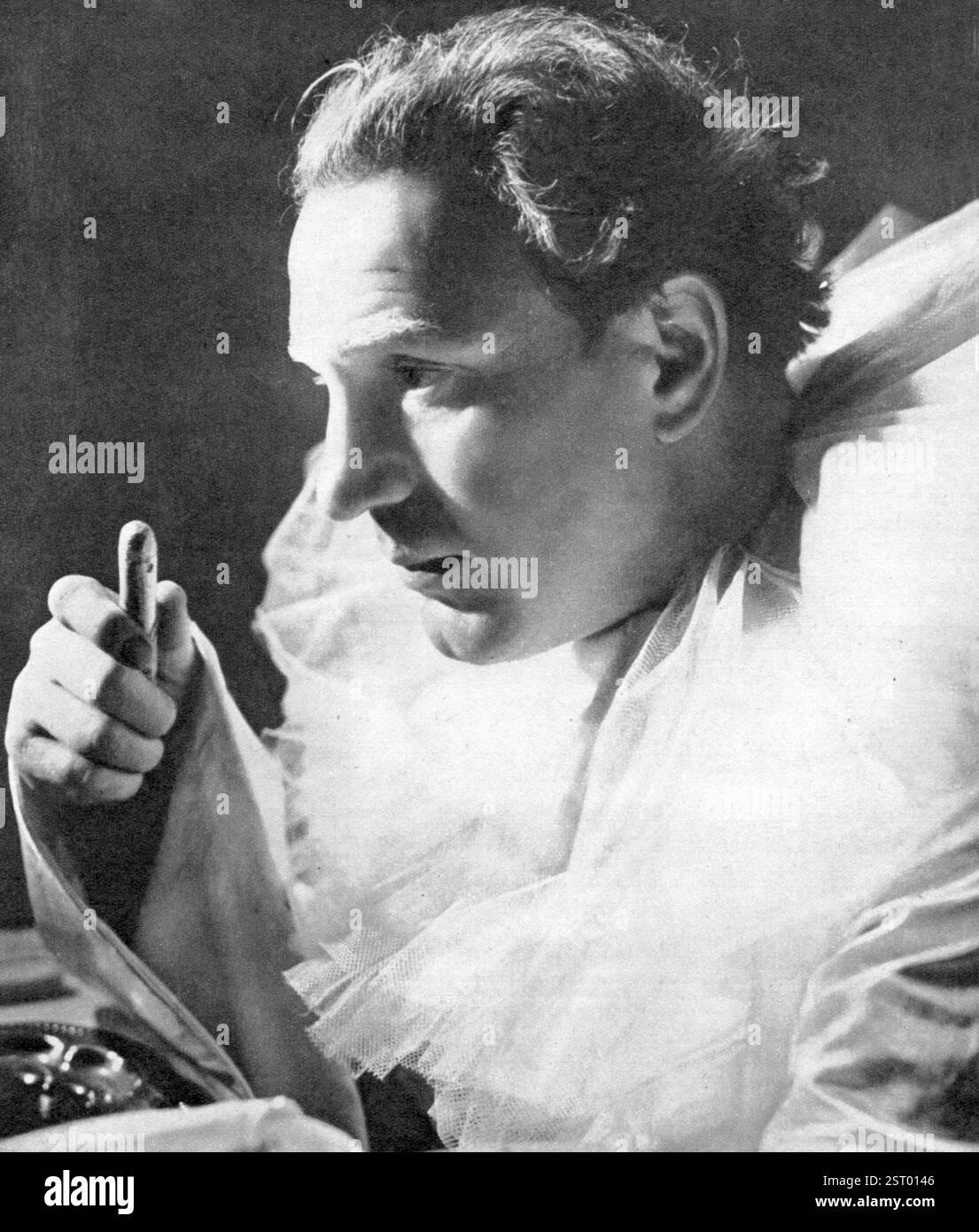 PAGLIACCI RICHARD TAUBER Date: 1936 Stock Photo - Alamy