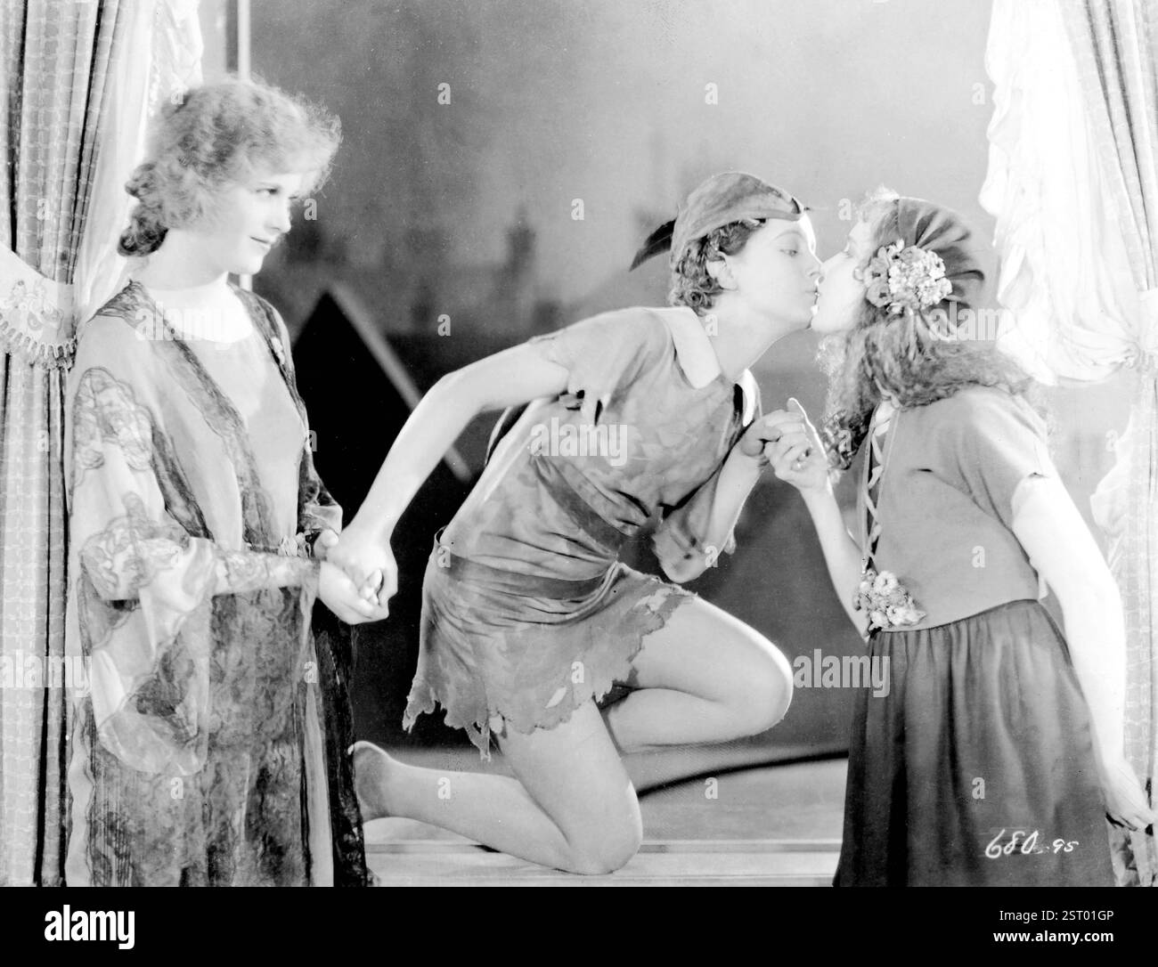 PETER PAN ESTHER RALSTON, BETTY BRONSON, MARY BRIAN Date: 1926 Stock Photo - Alamy