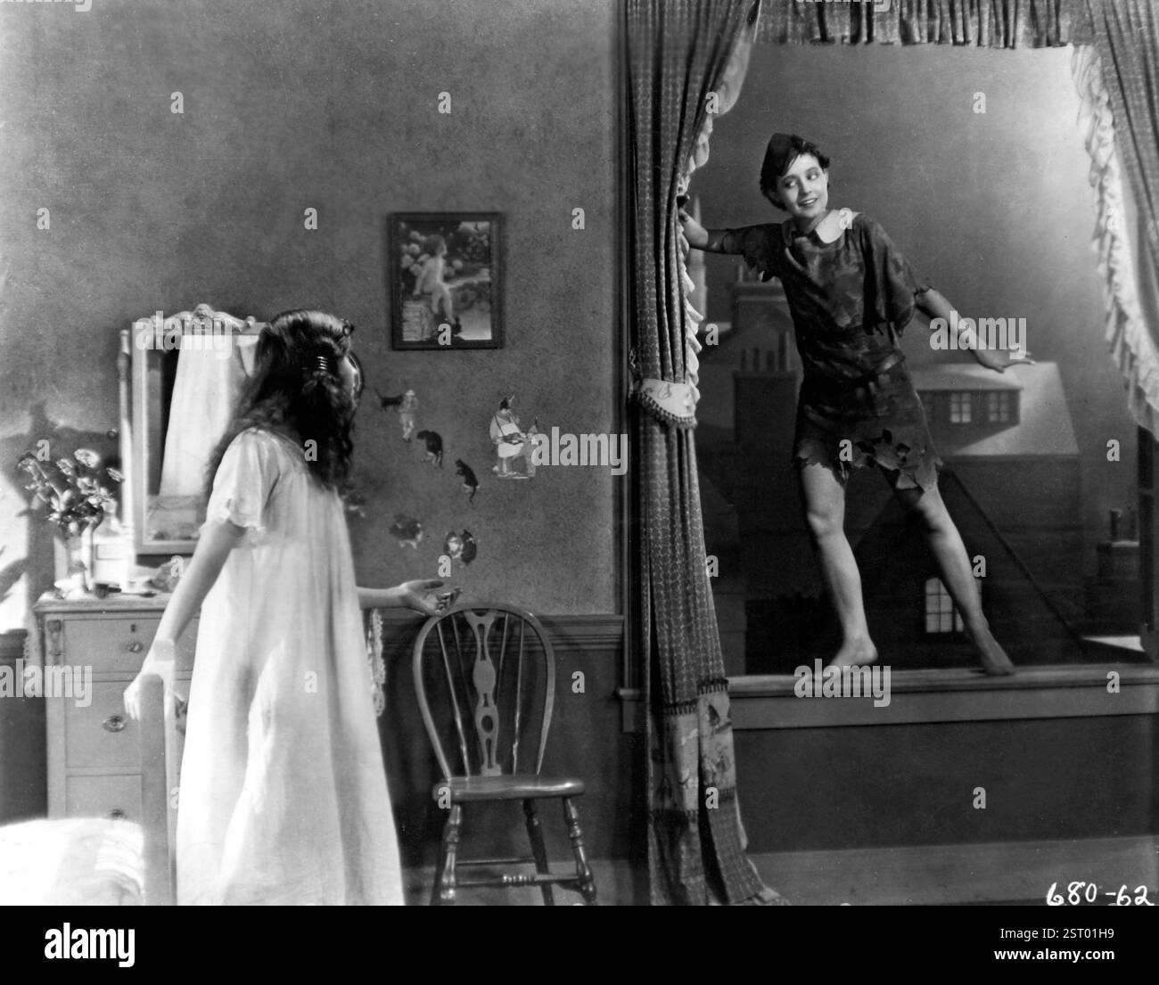 PETER PAN MARY BRIAN, BETTY BRONSON Date: 1926 Stock Photo - Alamy