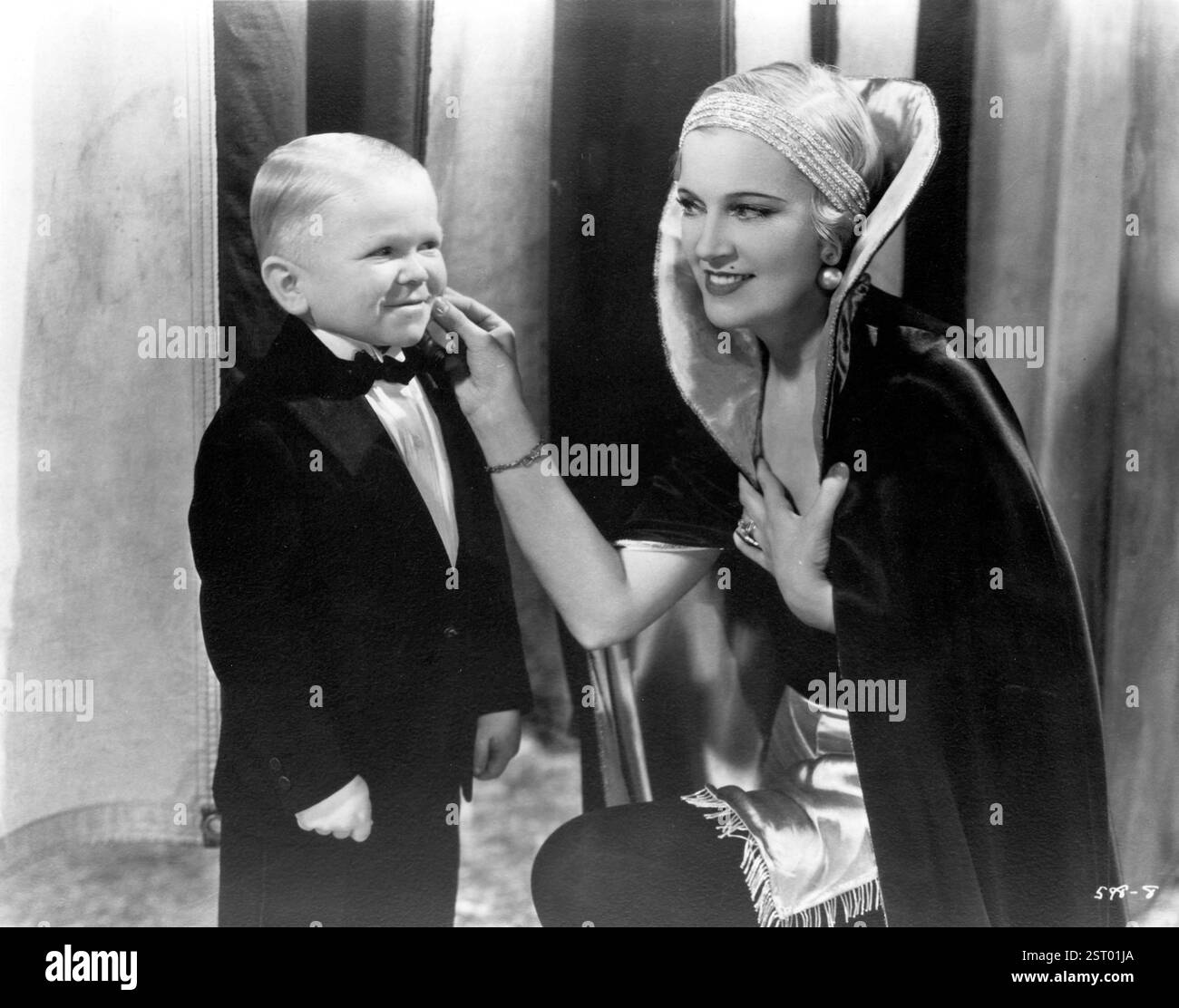 Harry earles hi-res stock photography and images - Alamy