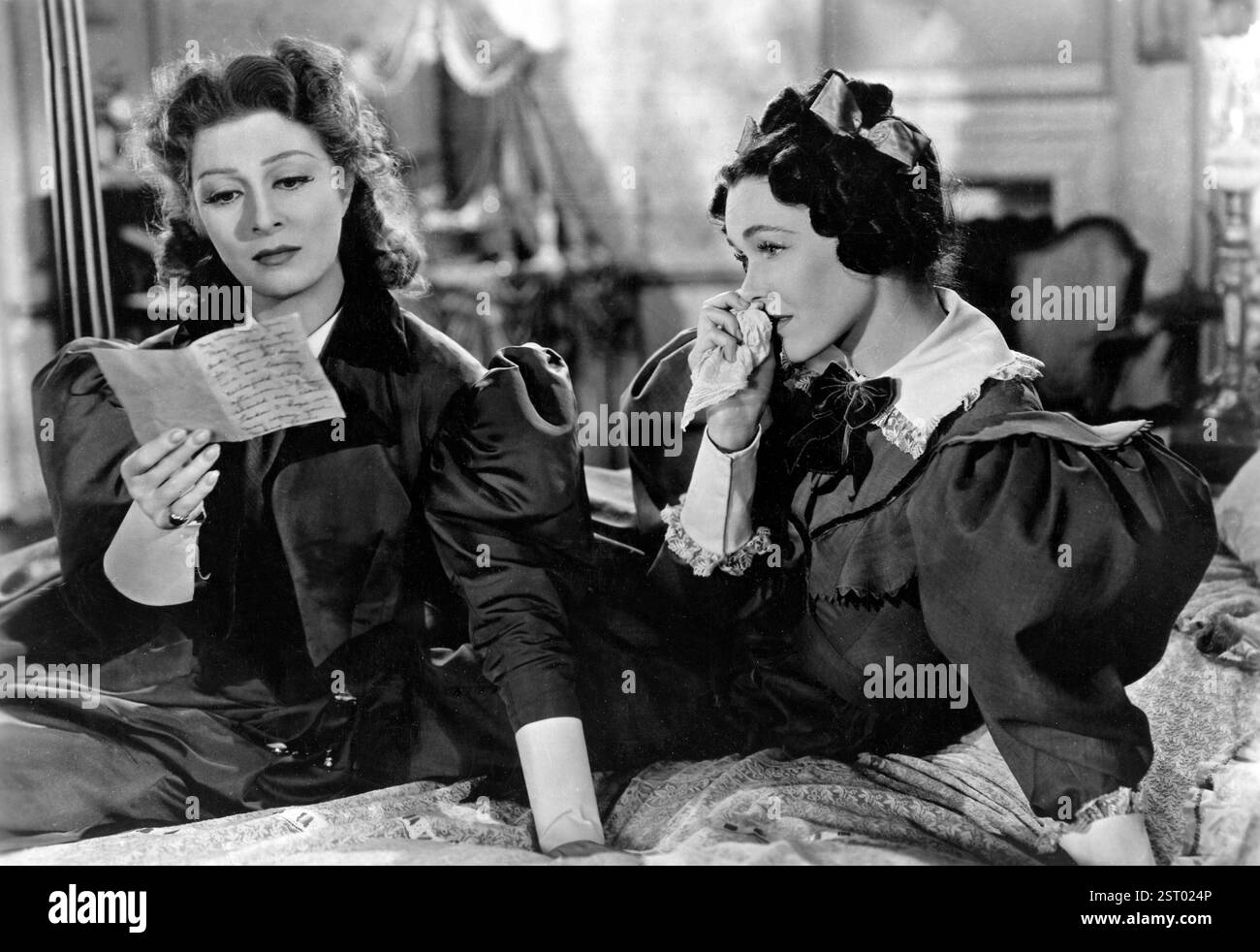 PRIDE AND PREJUDICE [US 1940] GREER GARSON as Elizabeth Bennet, MAUREEN ...