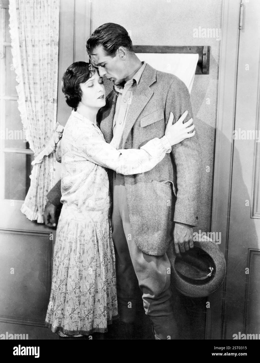 DOOMSDAY FLORENCE VIDOR, GARY COOPER Date: 1928 Stock Photo - Alamy
