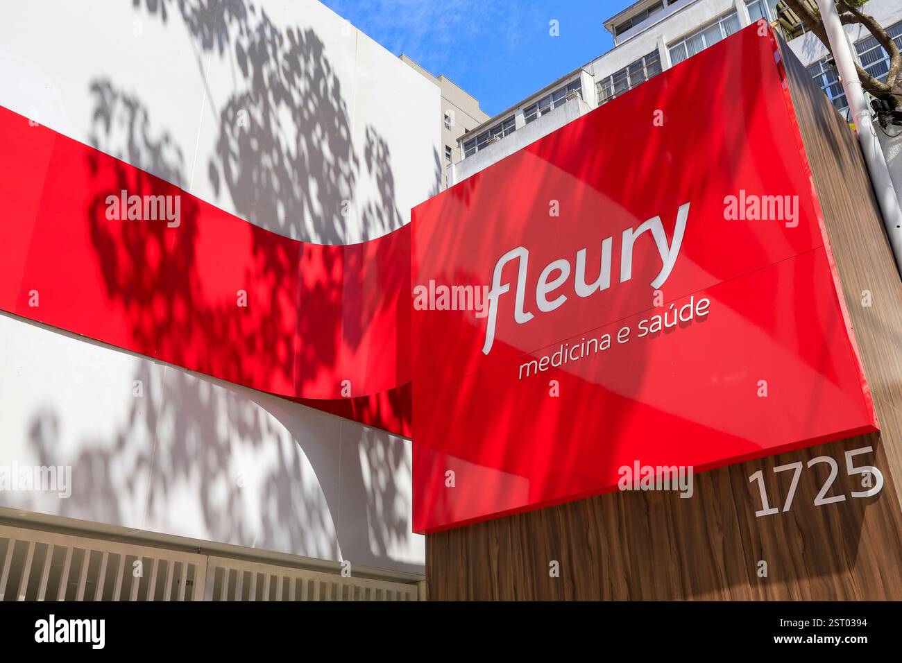 Sao Paulo, Brazil - feb 16 2020, Lettering and logo of Fleury Medicina ...