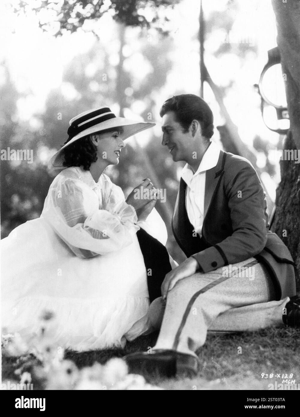 Please note set up hi-res stock photography and images - Alamy