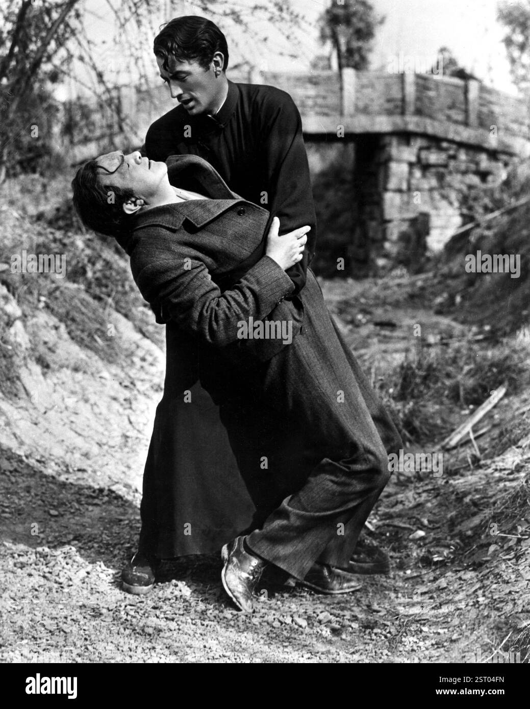 THE KEYS OF THE KINGDOM GREGORY PECK, THOMAS MITCHELL THE KEYS OF THE ...