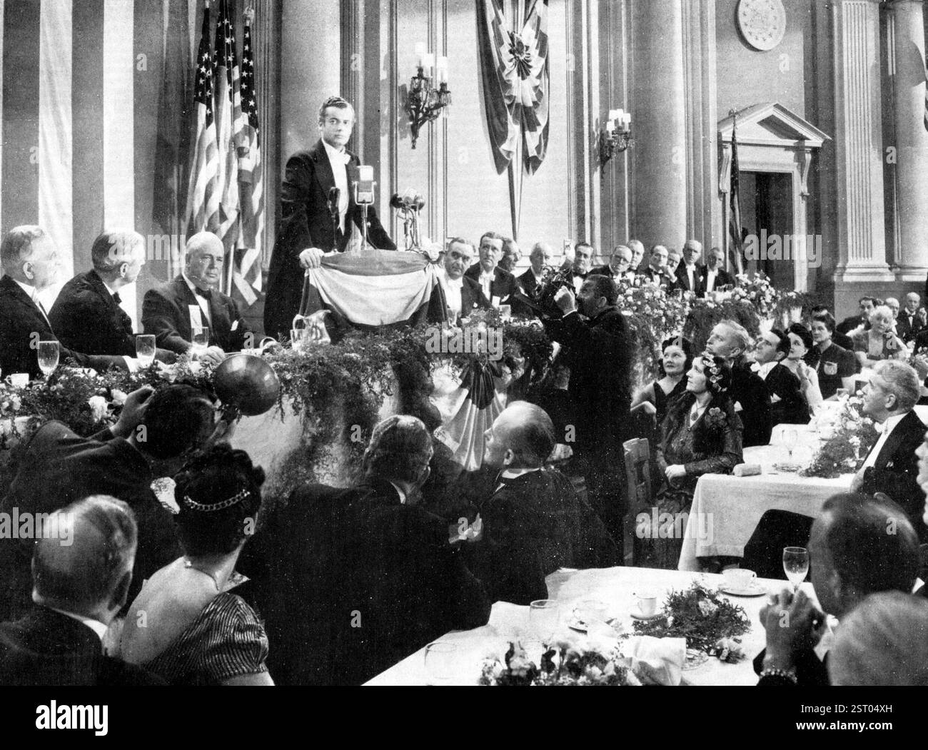 REMEMBER THE DAY JOHN PAYNE REMEMBER THE DAY Date: 1943 Stock Photo - Alamy