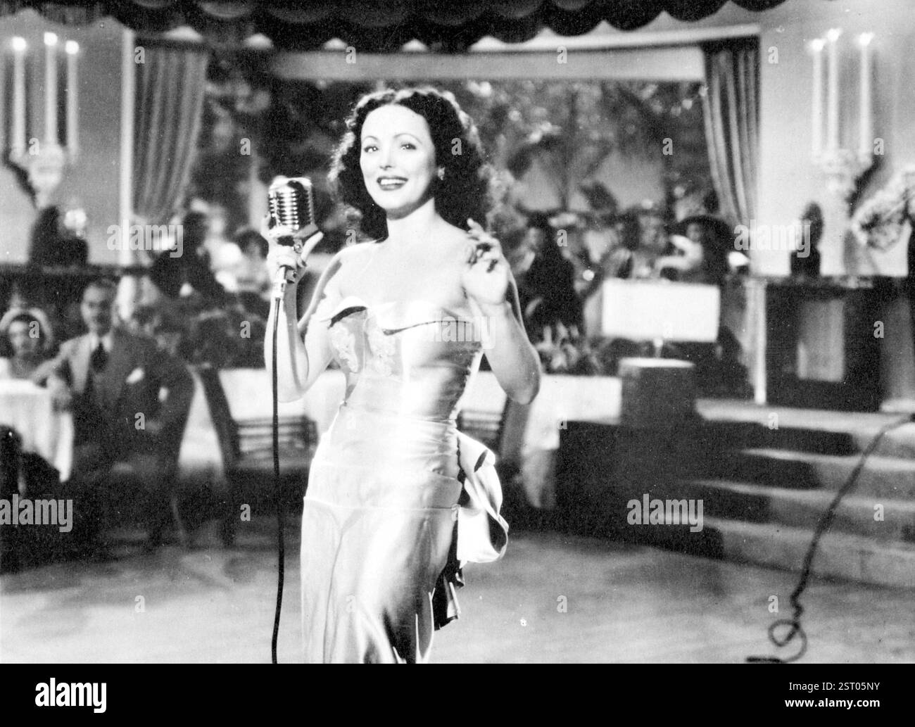 THE BIG WHEEL MARY HATCHER THE BIG WHEEL Date: 1949 Stock Photo - Alamy