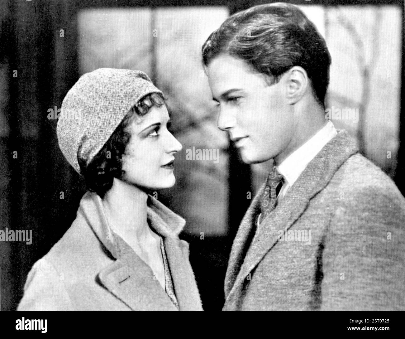 THE GREAT GAME [BR 1930] RENEE CLAMA, JOHN BATTEN Date: 1930 Stock ...