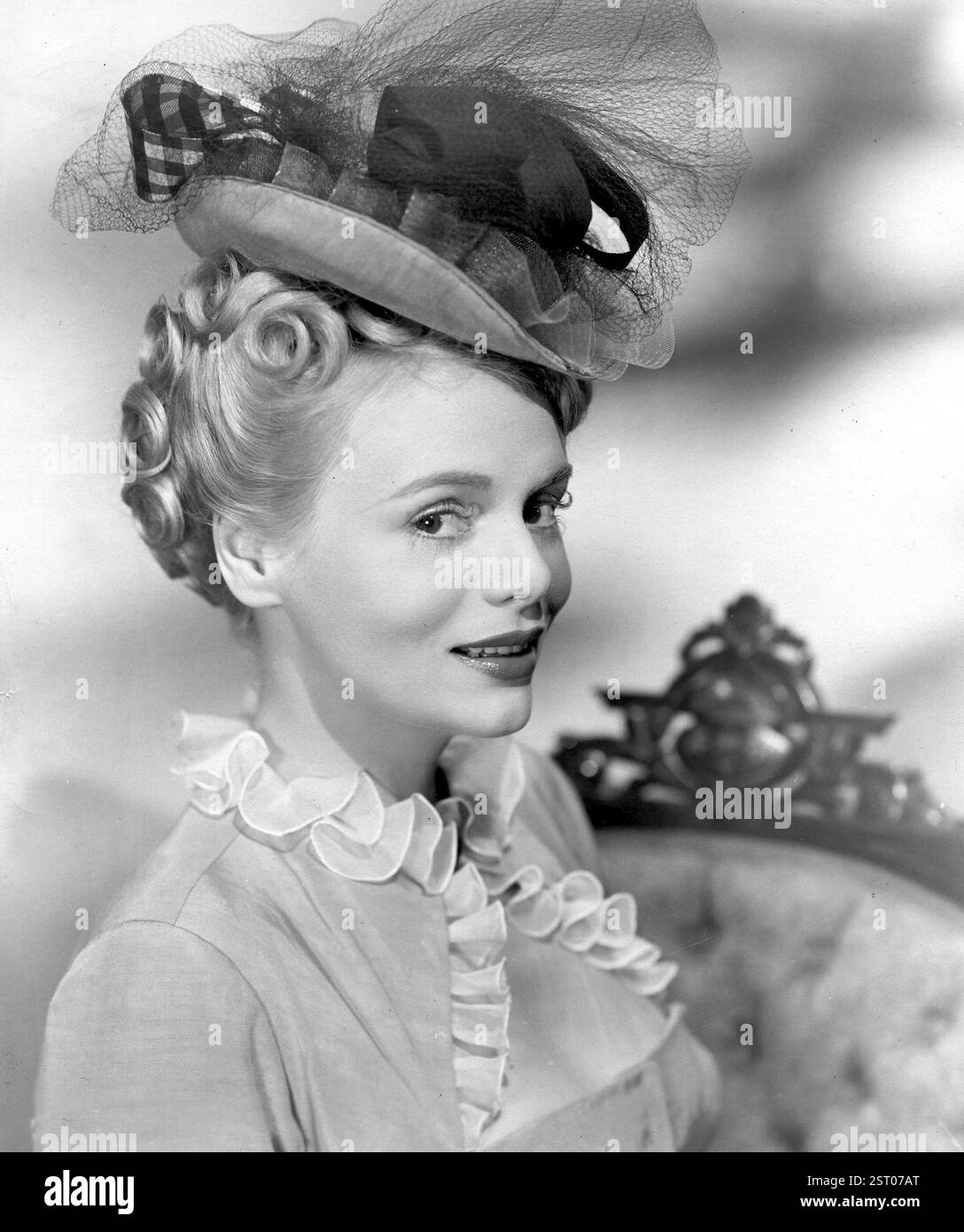 THE PRIVATE AFFAIRS OF BEL AMI [US 1947] MARIE WILSON Date: 1947 Stock ...