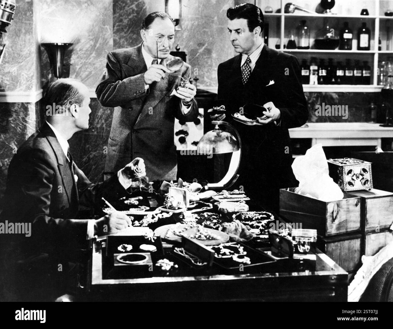 CAPTAIN AMERICA [US SERIAL 1944] [unidentified], LIONEL ATWILL, GEORGE ...