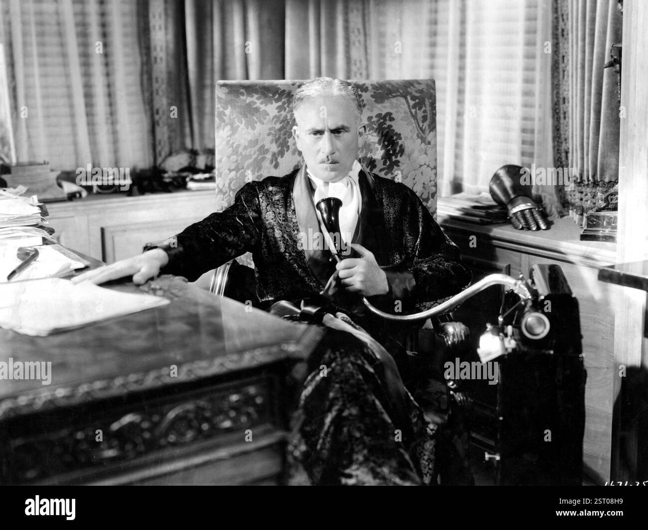 HOLLYWOOD BOULEVARD [US 1936] JOHN HALLIDAY Date: 1936 Stock Photo - Alamy