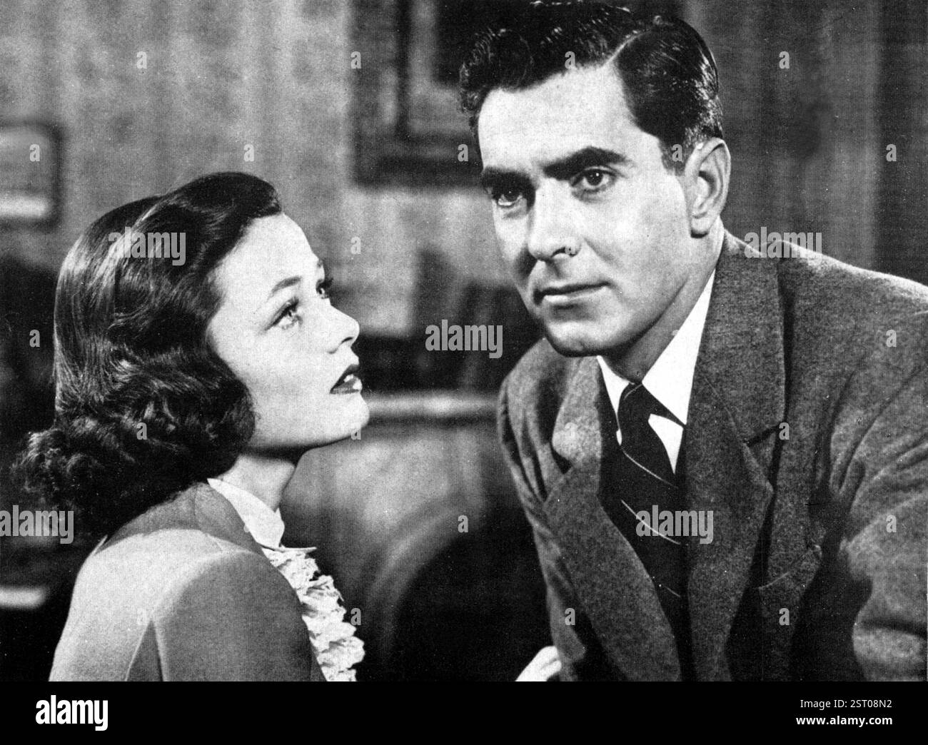 THE RAZOR'S EDGE [US 1946] GENE TIERNEY, TYRONE POWER Date: 1946 Stock ...