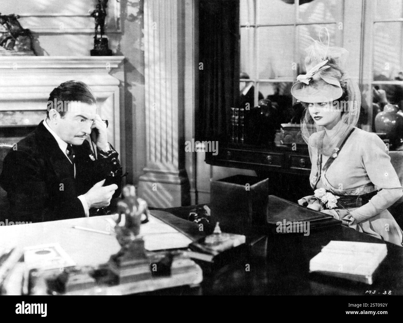 Mr skeffington film hi-res stock photography and images - Alamy