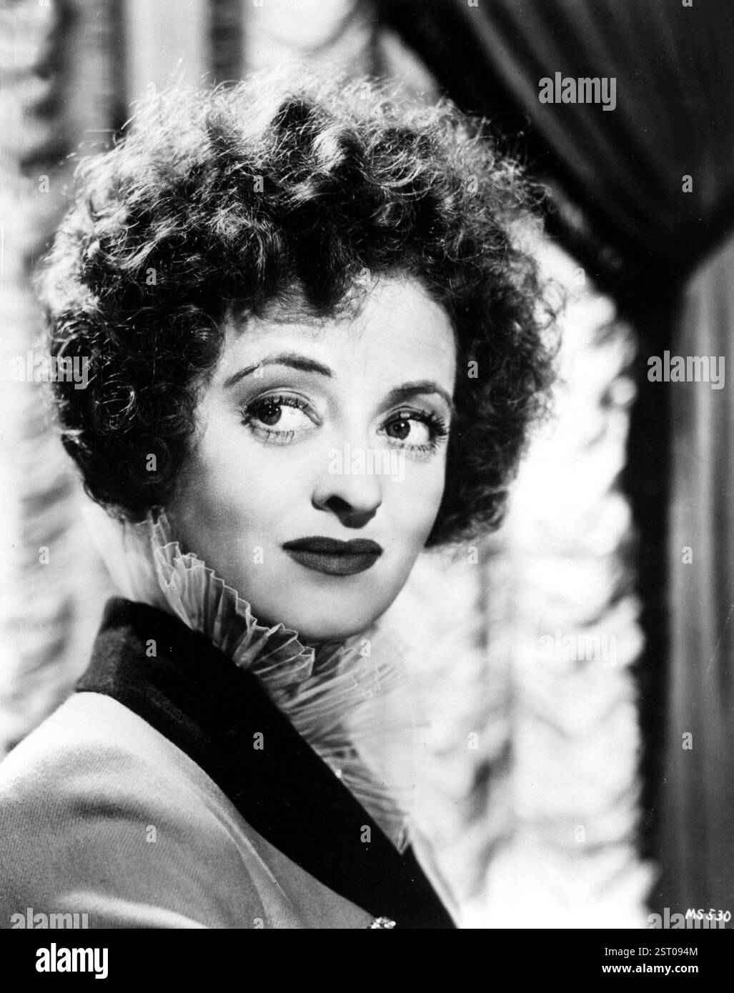 MR SKEFFINGTON [US 1944] BETTE DAVIS Date: 1944 Stock Photo - Alamy