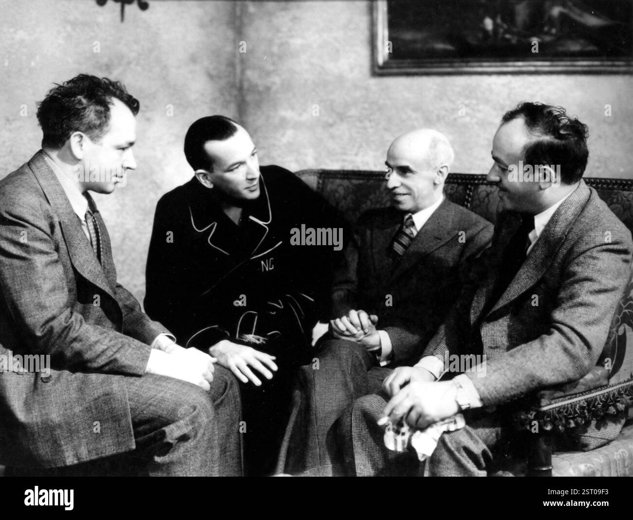 Written director Black and White Stock Photos & Images - Alamy
