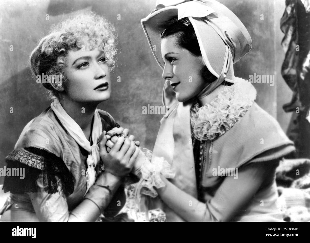 BECKY SHARP [US 1935] MIRIAM HOPKINS as Becky Sharp, FRANCES DEE as ...