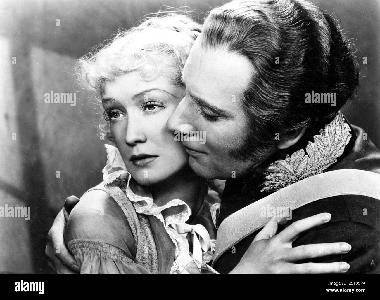 BECKY SHARP [US 1935] MIRIAM HOPKINS as Becky Sharp, ALAN MOWBRAY as ...