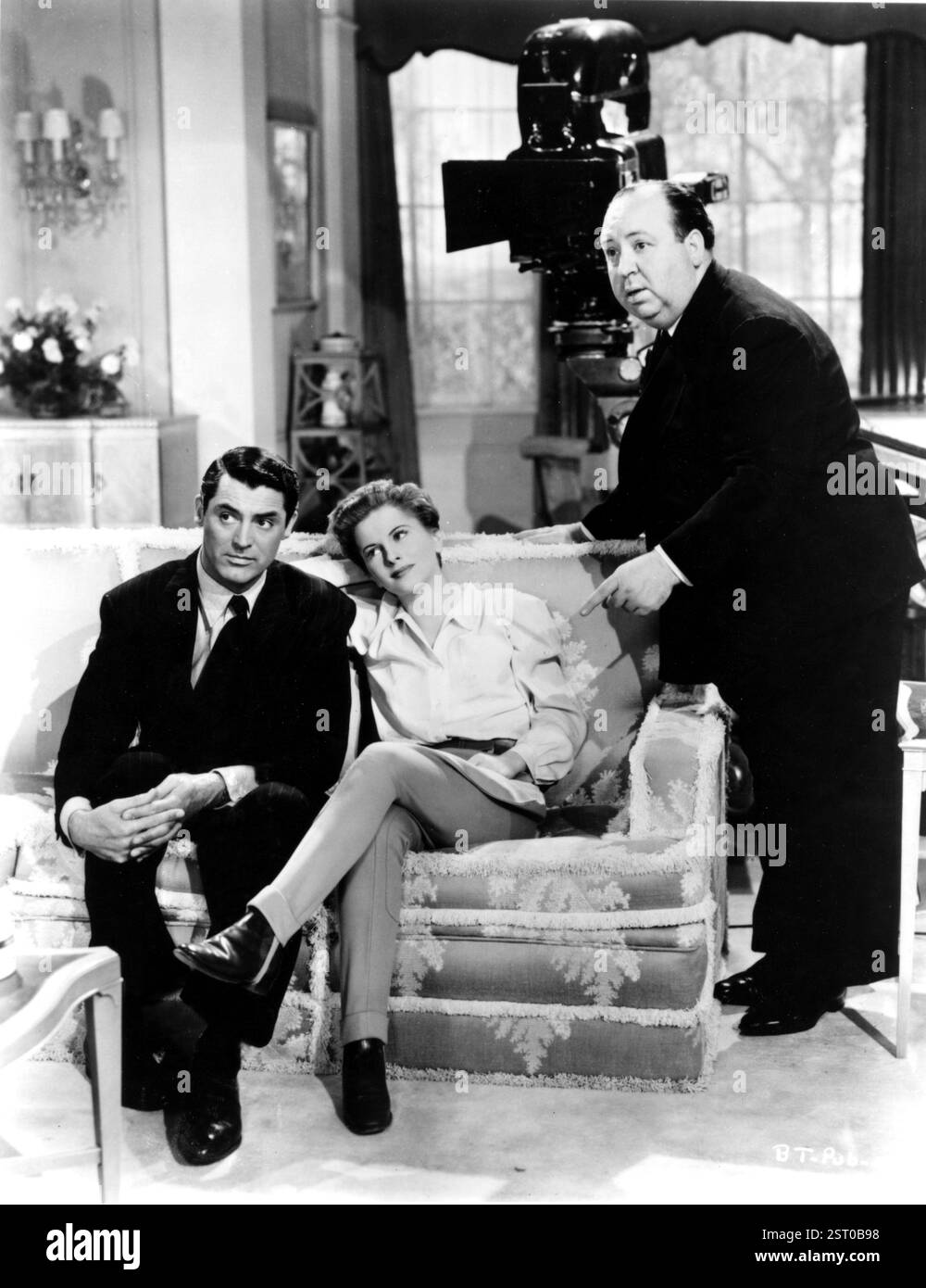 SUSPICION [US 1941] CARY GRANT, JOAN FONTAINE, Director ALFRED ...