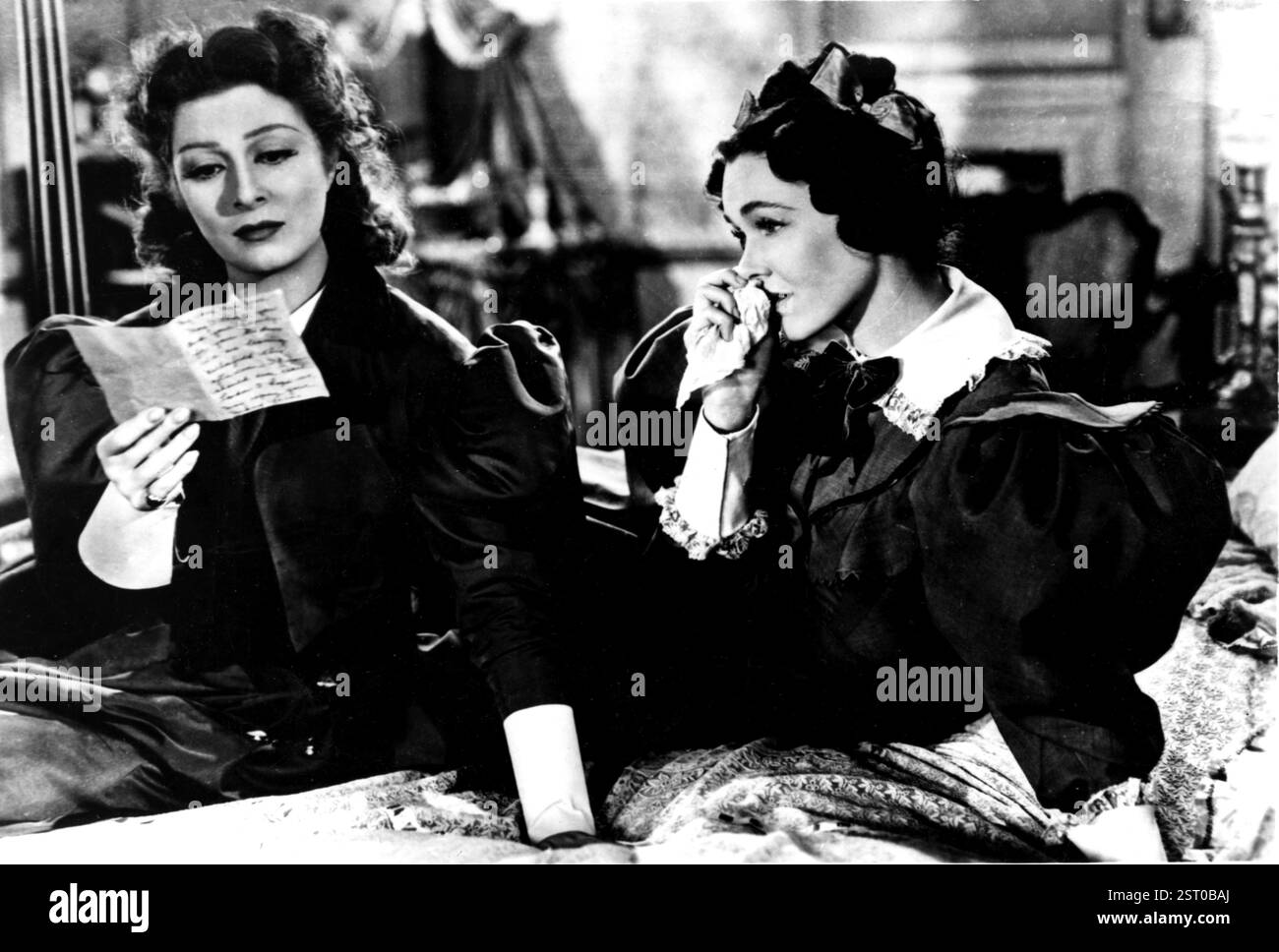 PRIDE AND PREJUDICE [US 1940] GREER GARSON as Elizabeth Bennet, MAUREEN ...