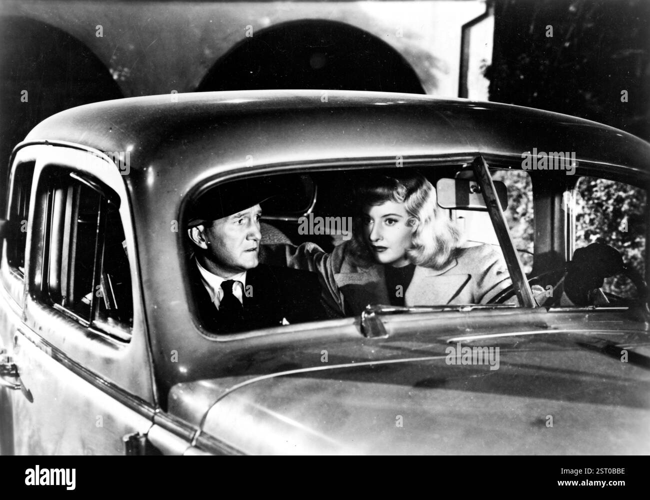 DOUBLE INDEMNITY [US 1944] TOM POWERS, BARBARA STANWYCK Date: 1944 ...