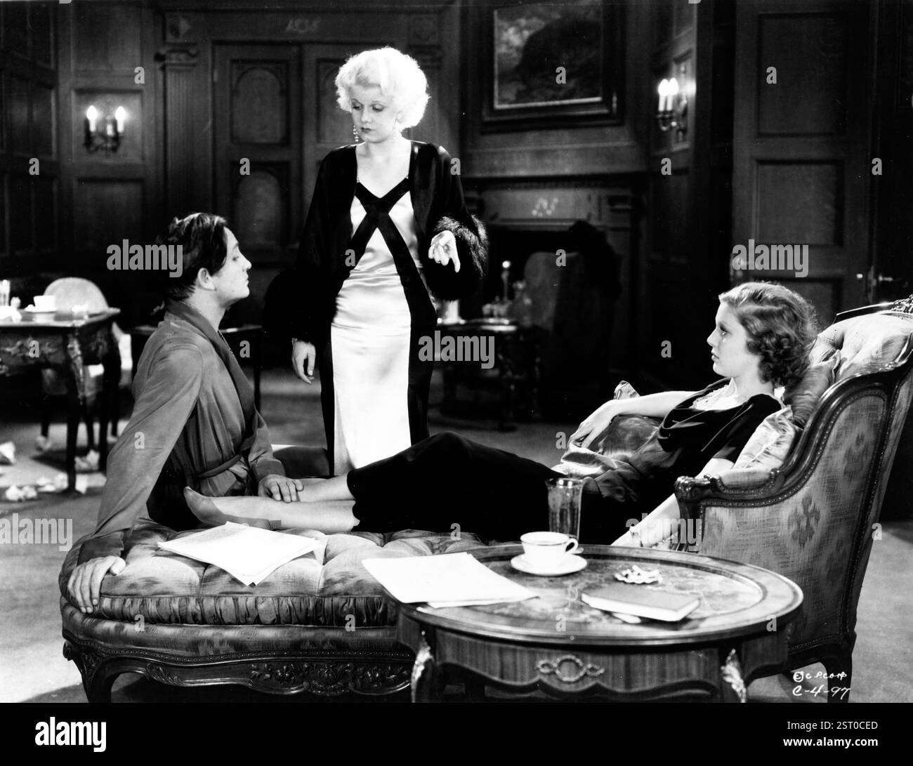 PLATINUM BLONDE [US 1931] [L-R] ROBERT WILLIAMS, JEAN HARLOW, LORETTA YOUNG Date: 1931 Stock ...