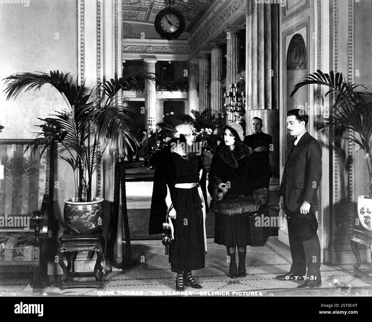 1920 flapper Black and White Stock Photos & Images - Alamy