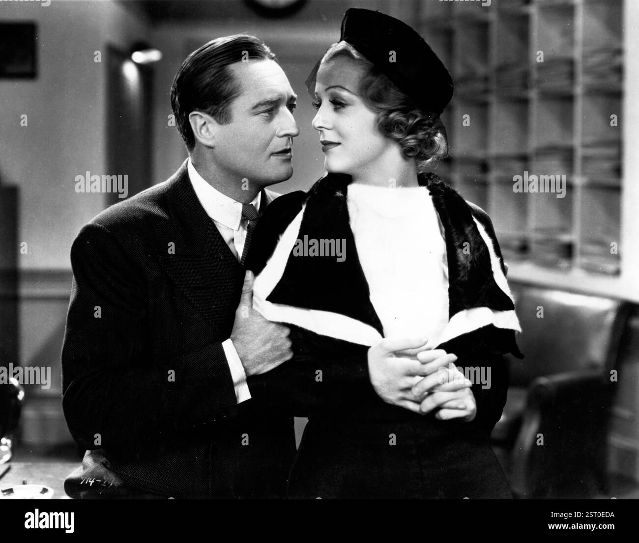 Edmund lowe hi-res stock photography and images - Alamy